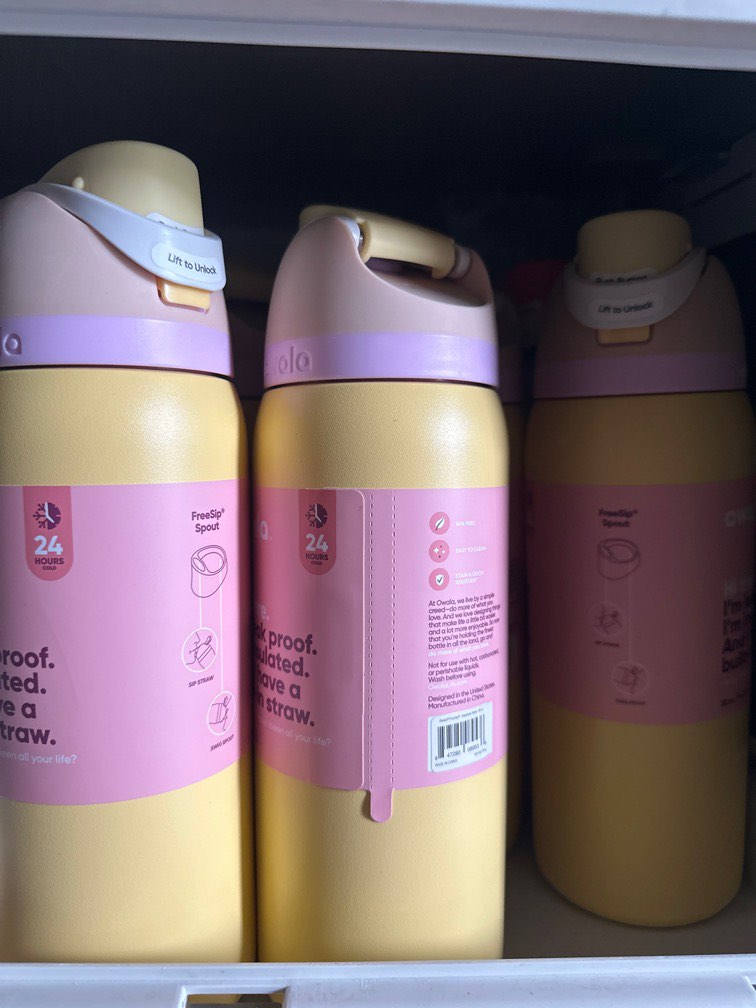 OWALA 32oz FREESIP SPRING FLING, Furniture & Home Living, Kitchenware ...