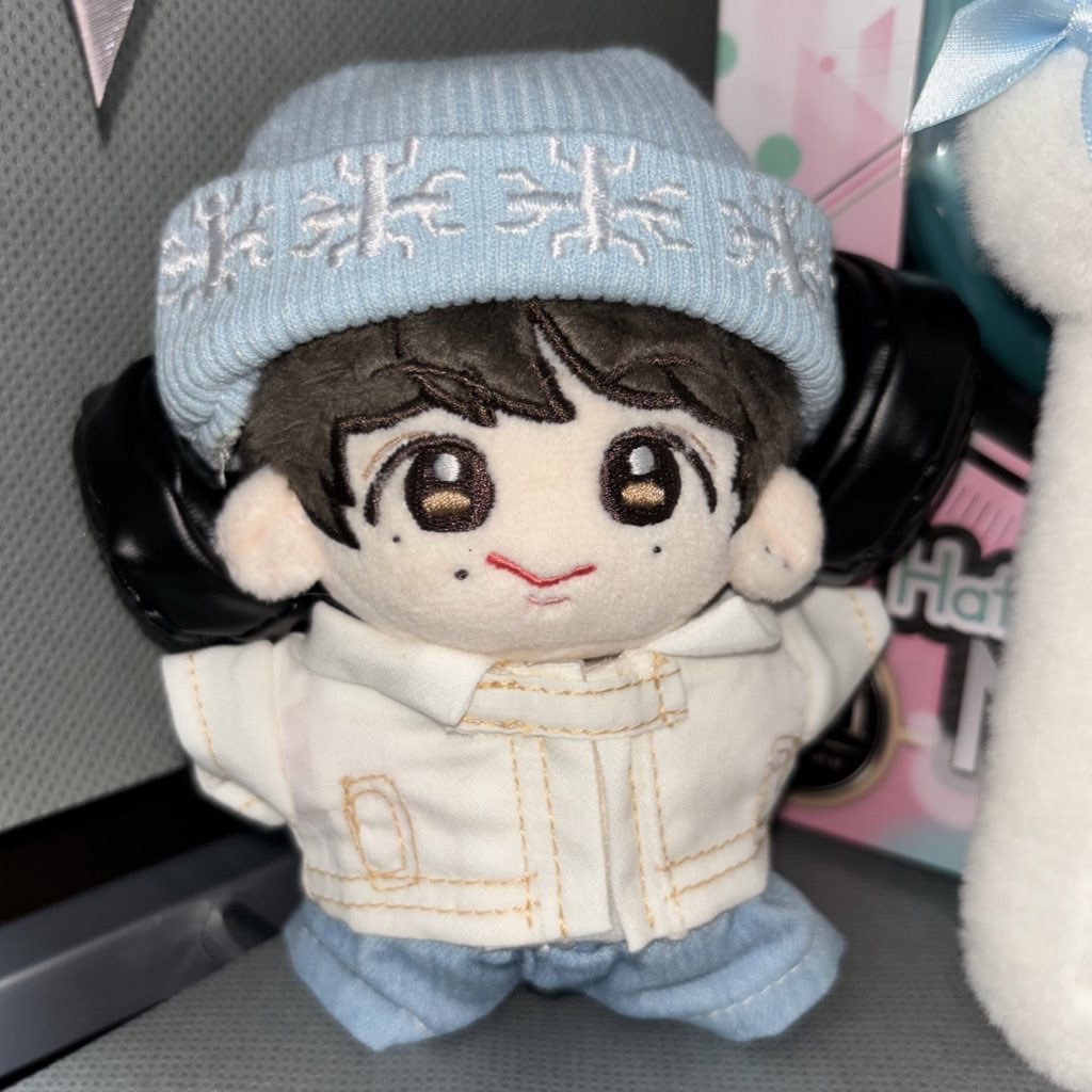 RIIZE ANTON 10CM DOLL PLUSH, Hobbies & Toys, Toys & Games on Carousell