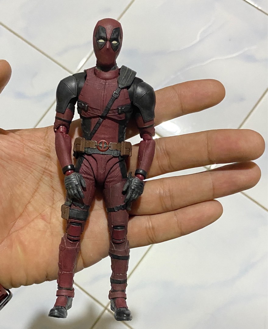 Shf figuarts deadpool 2 (original), Hobbies & Toys, Toys & Games on ...