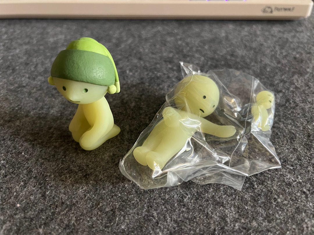Smiski - Pearl Earring & Cuddle, Hobbies & Toys, Toys & Games on Carousell