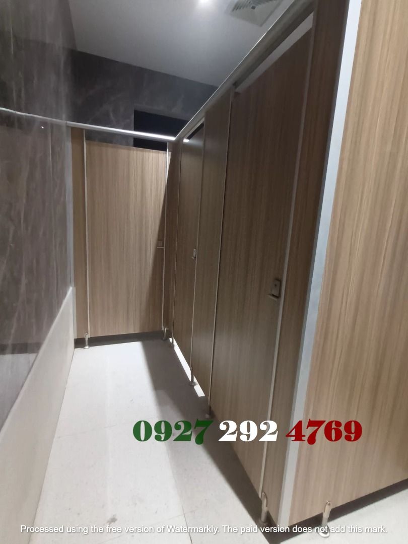 Toilet Partition Phenolic Board 12 mm with Urinal & Ledge, Furniture ...