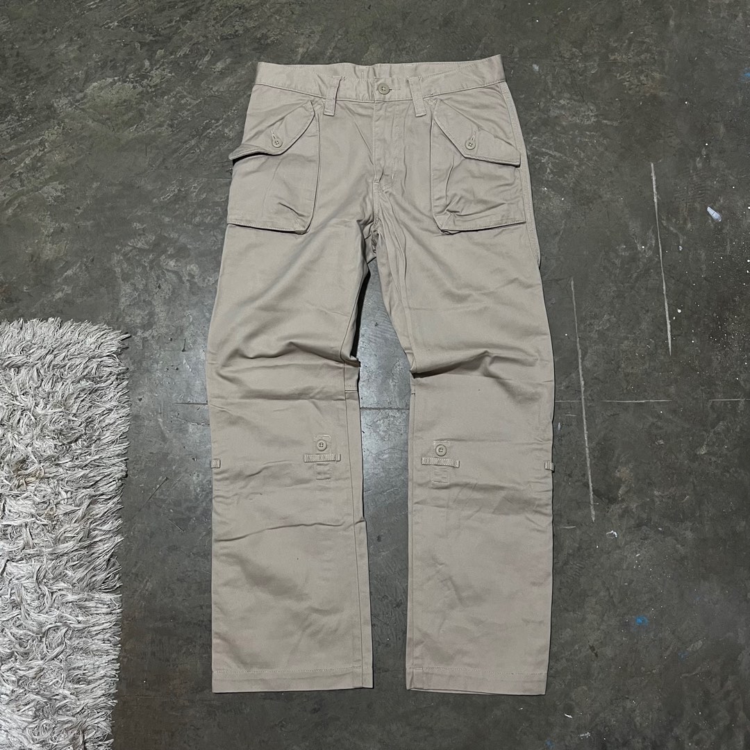 Uniqlo Cargo Pants, Men's Fashion, Bottoms, Chinos on Carousell