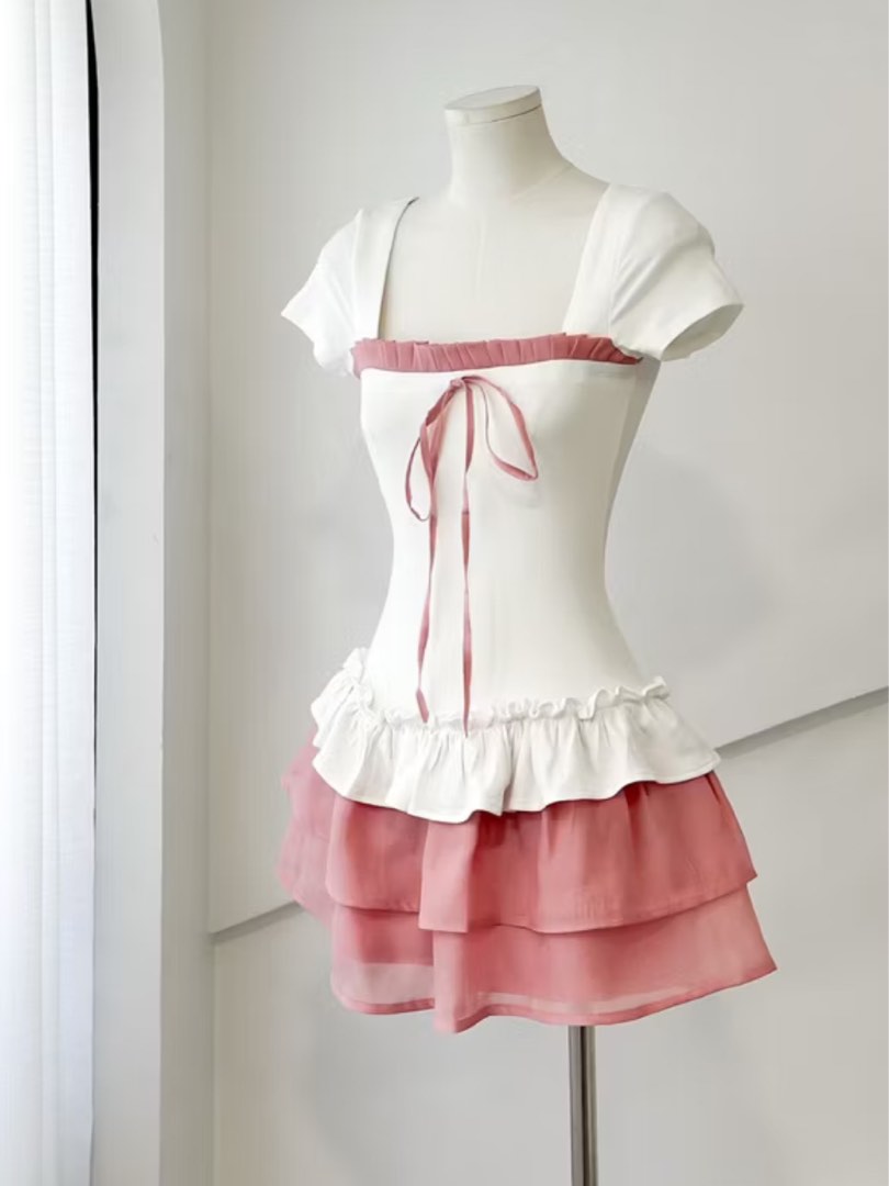 Vietnam MMUSE pink white coquette dress with ribbon, Women's Fashion ...