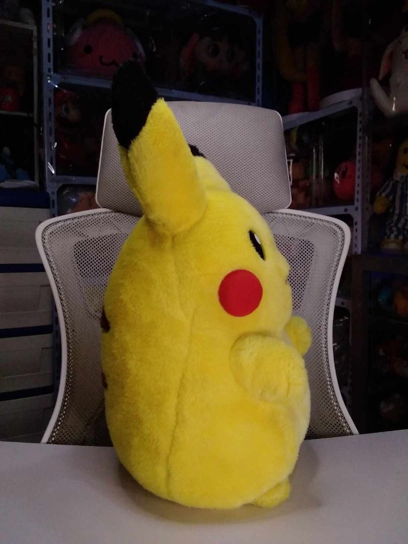VINTAGE Classic Jumbo Fat Pikachu Version 2 Pokemon Plush Toy (Tomy ...