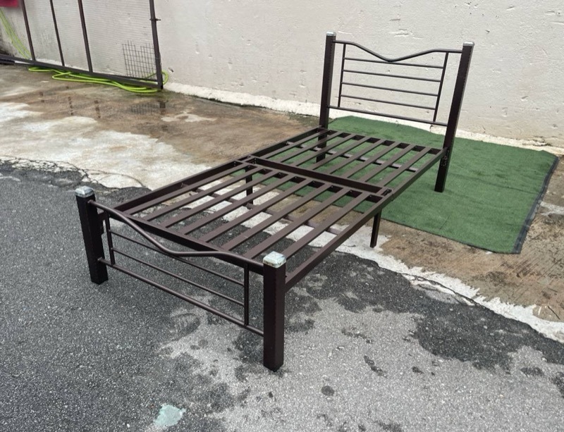YB53 Katil Besi Single Metal Bed Frame Supper Base 3V Copper, Furniture ...