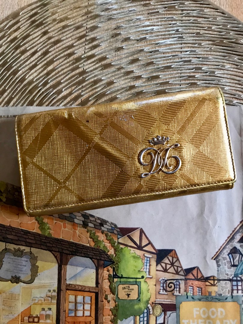 Daks gold wallet long, Women's Fashion, Bags & Wallets, Wallets & Card ...