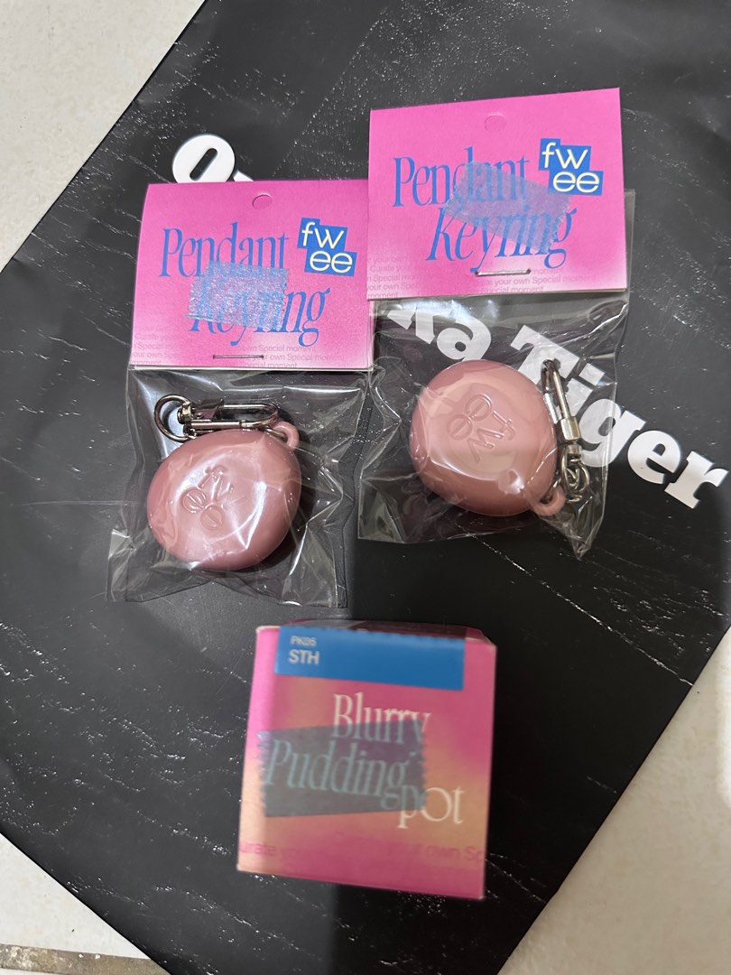 FWEE LIP AND CHEEK POT / FWEE KEY CHAIN, Beauty & Personal Care, Face ...