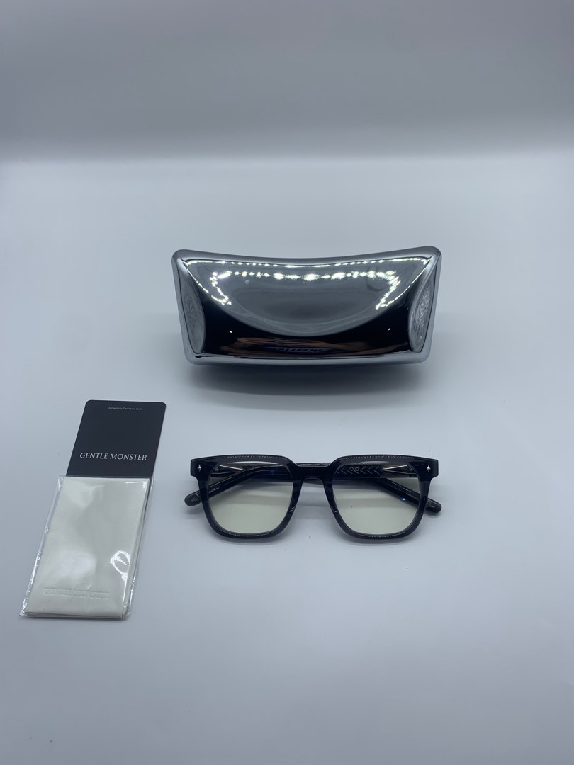 Gentle Monster BOLD Ojo01 GC9 (Grey), Men's Fashion, Watches ...