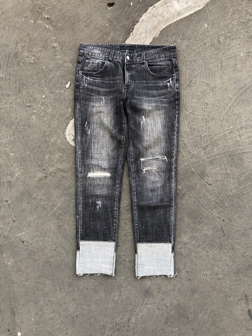 IDUN COMPANY RIPPED STRETCH JEANS, Men's Fashion, Bottoms, Jeans on ...