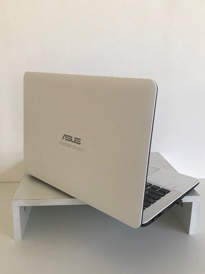 Laptop Asus i3 Nvidia Geforce 920M, Computers & Tech, Laptops ...