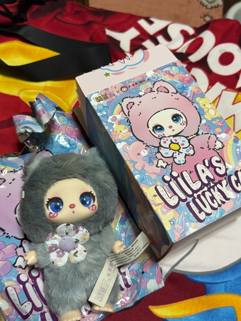 liilas lucky cat, Hobbies & Toys, Toys & Games on Carousell
