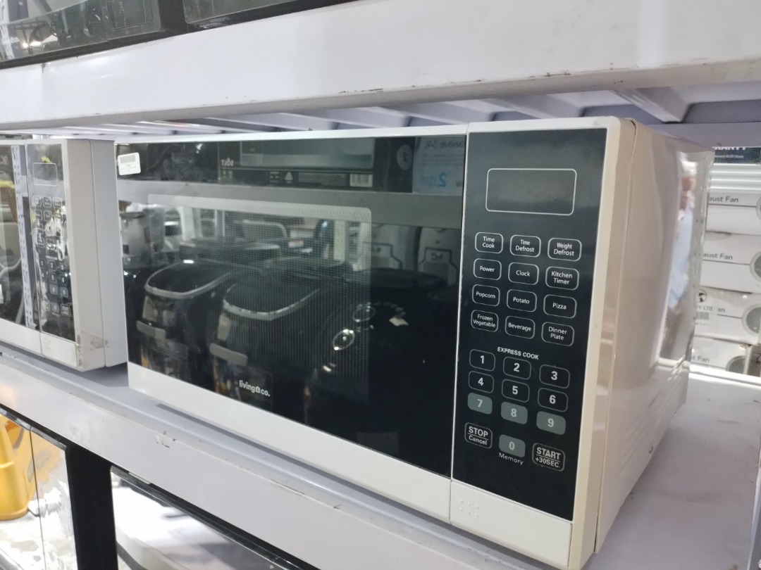 Living & Co Microwave 25L 900W, No Box, TV & Home Appliances, Kitchen ...