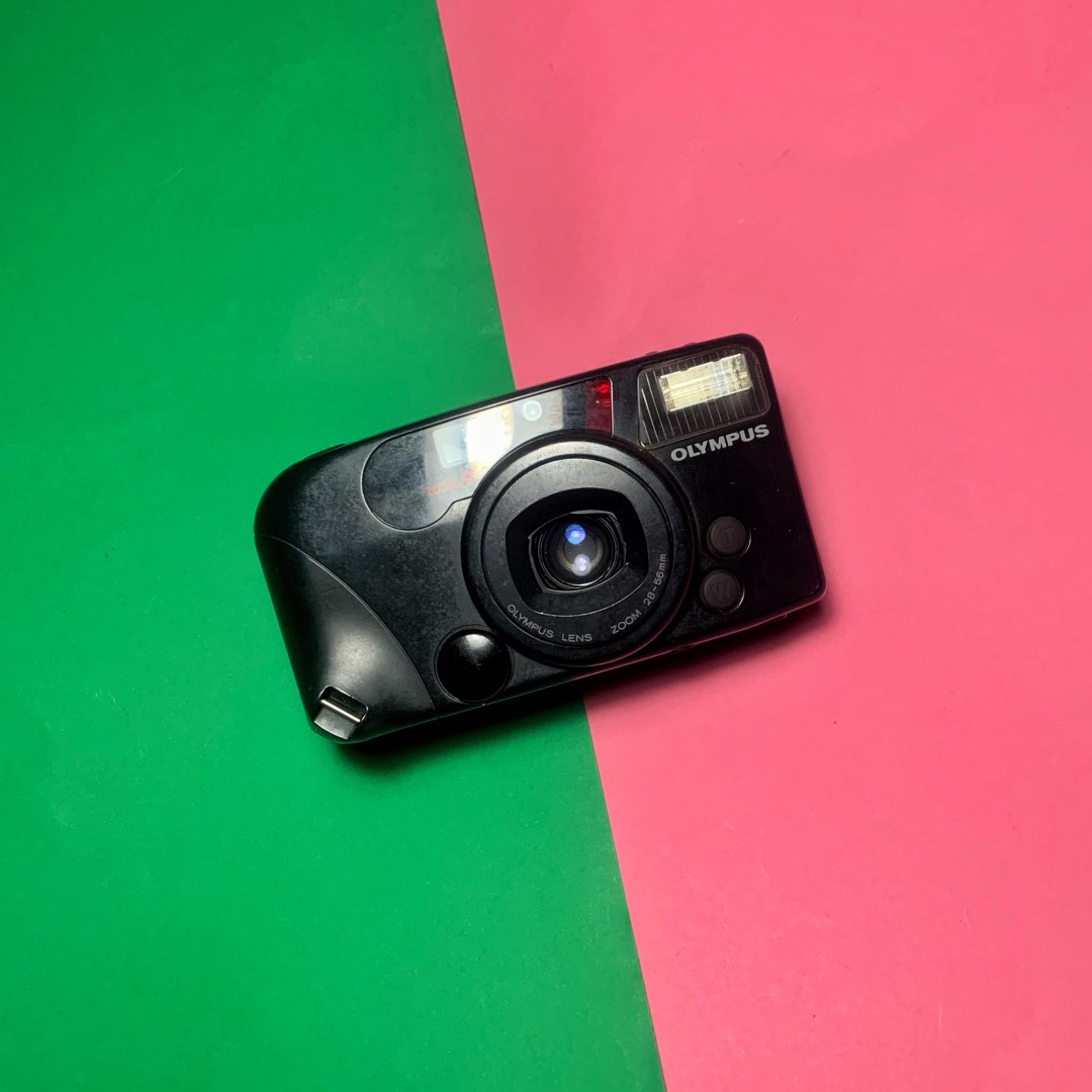 Olympus IZM220 35mm film camera/ point and shoot, Photography, Cameras on Carousell