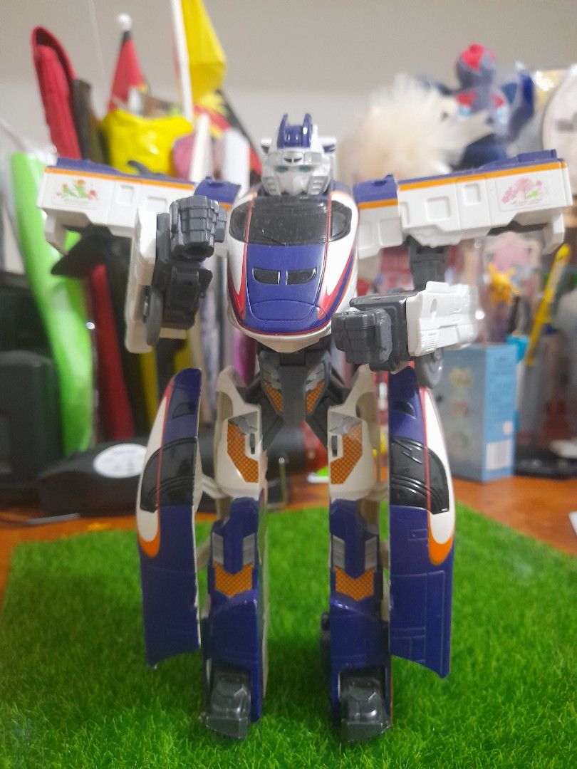 Plarail Shinkansen DX04 Shinkalion E3, Hobbies & Toys, Toys & Games on Carousell