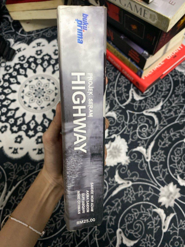 Projek Seram Highway / Buku Prima, Hobbies & Toys, Books & Magazines ...