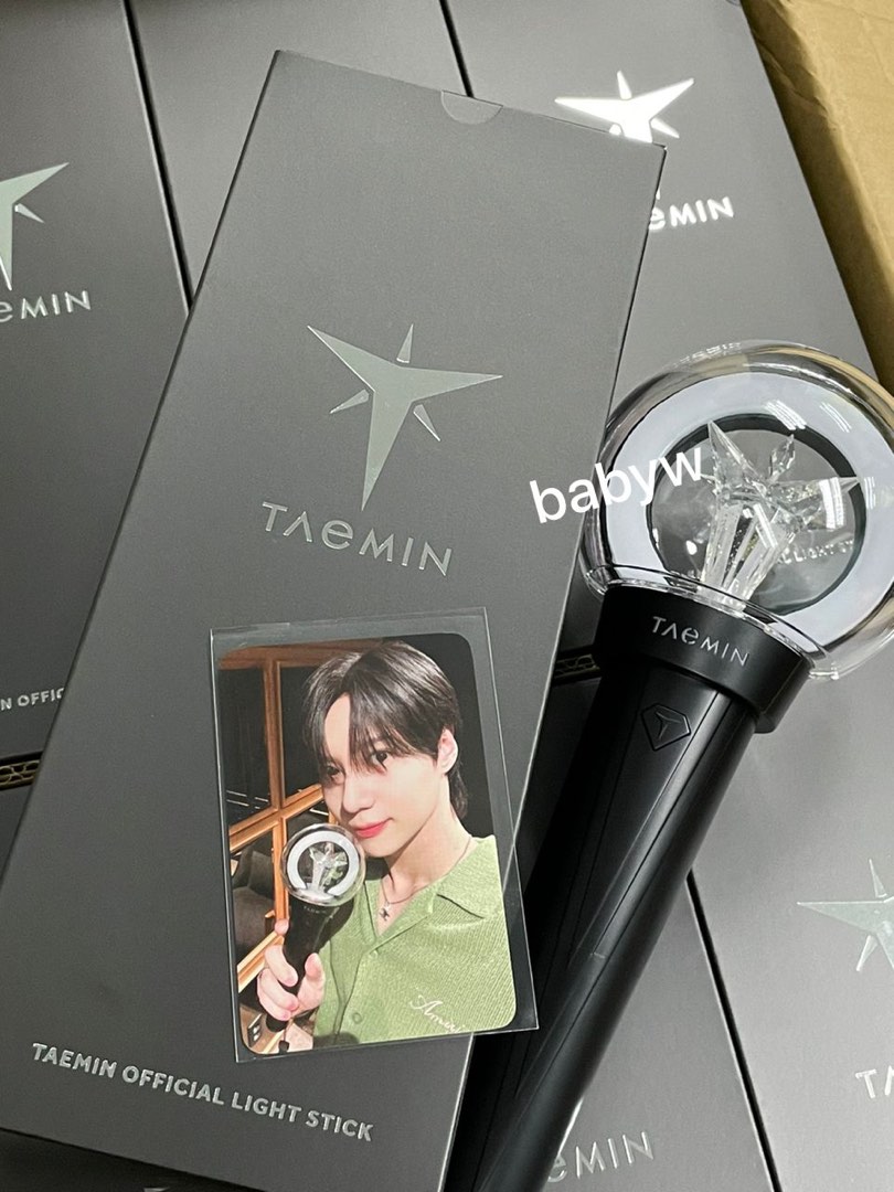 TAEMIN OFFICIAL MERCHANDISE (LIGHTSTICK, MINI POSTER, PHOTO SLOGAN ...