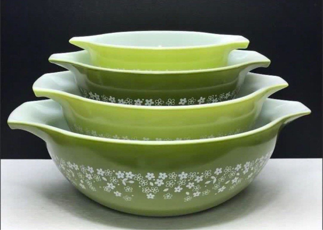 4-piece Vintage PYREX Spring Blossom Crazy Daisy Mixing Nesting Bowls ...