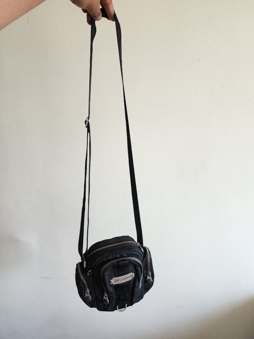 Airwalk Tactical Mini Duffle Sling Crossbody Bag Buckle Besi Black Bag ...