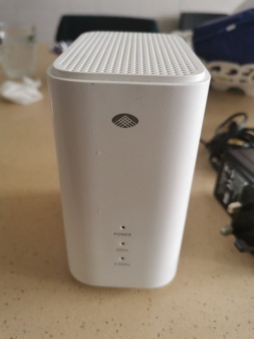 Askey 5G Wi-Fi Router Model RTL8677M/RTL8197, Computers & Tech, Parts ...