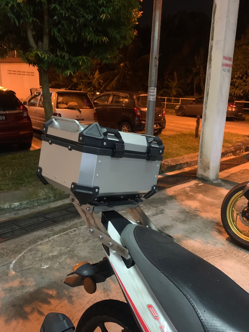 BOX & RACK PARAM PNP LC, Motorbikes on Carousell