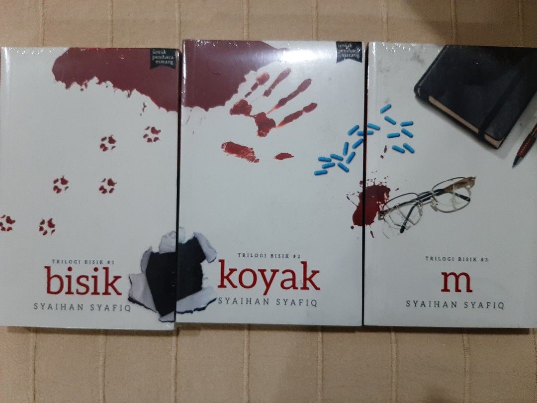 Buku Fixi Trilogi Bisik Syaihan Syafiq, Hobbies & Toys, Books ...
