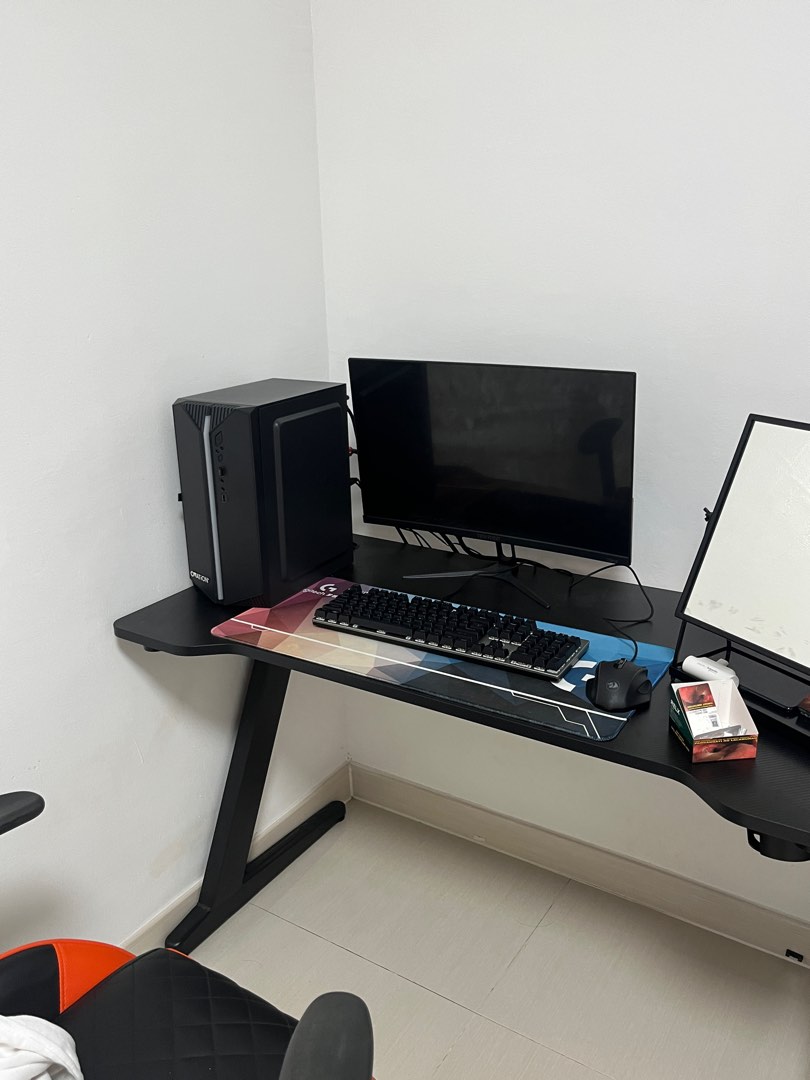 Computer set, Computers & Tech, Desktops on Carousell