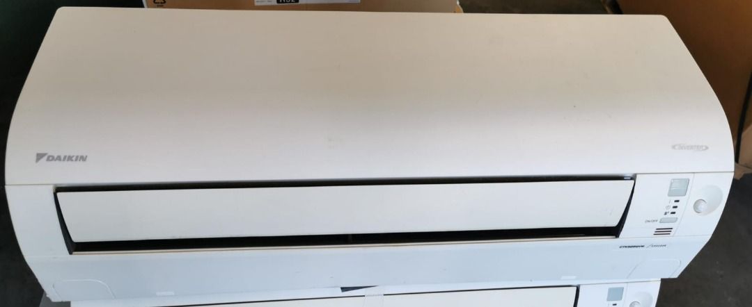 DAIKIN RECON SYSTEM 4 5 TICKS WITH R32 GAS, TV & Home Appliances, Air ...