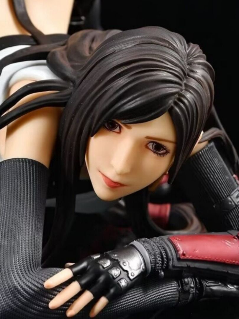 Final Fantasy Tifa Lockhart 1/4 PVC Figure Statue Cloud Sephiroth ...