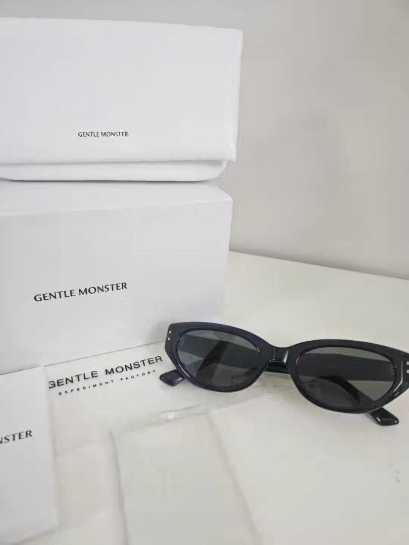 GM ROCOCO, Men's Fashion, Watches & Accessories, Sunglasses & Eyewear ...