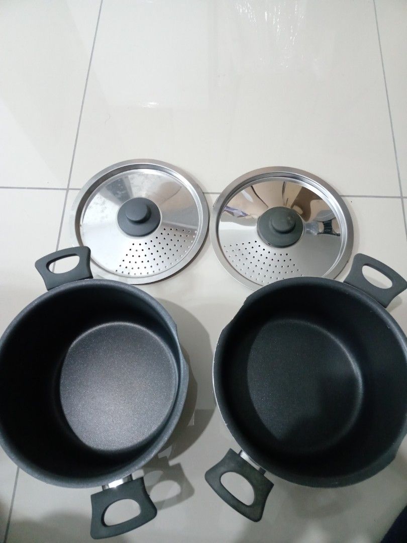 Ikea Skanka pot with lid 5liter, Furniture & Home Living, Kitchenware ...