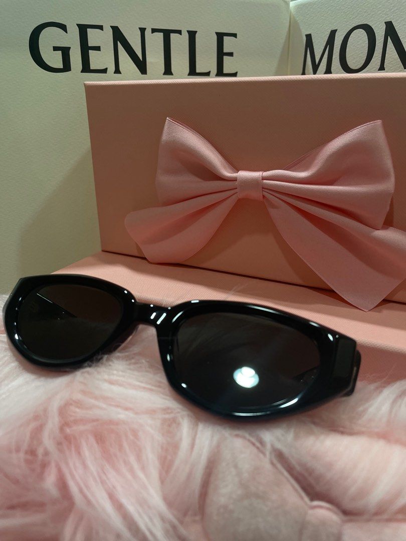 Jennie Gentle Monster - Jentle Salon Limited Edition- Fish Tail 01 ...