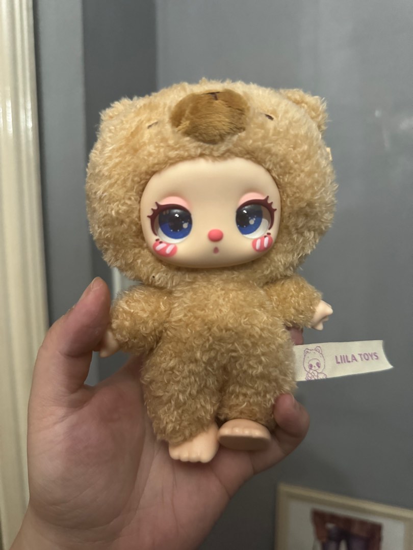 Liila zoo v2 capybara bag charm like labubu, liila cat, nommi, Hobbies ...