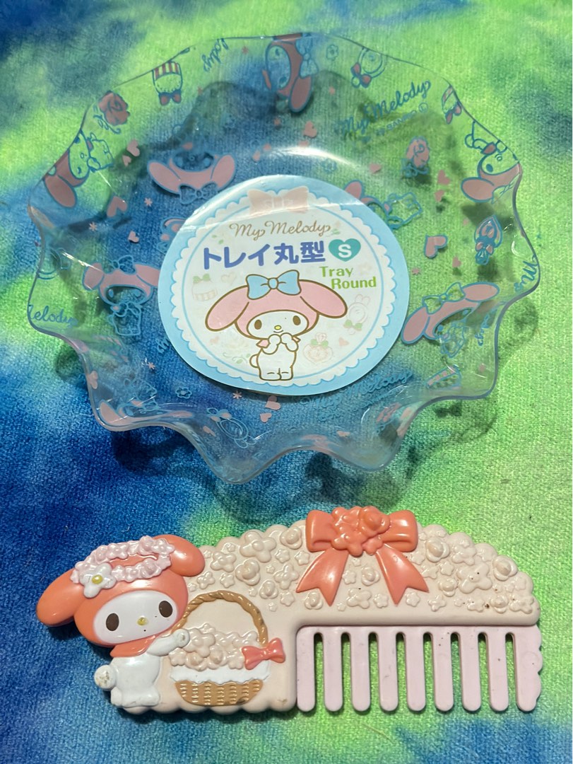 Original Sanrio My Melody round tray with free My Melody hair comb ...