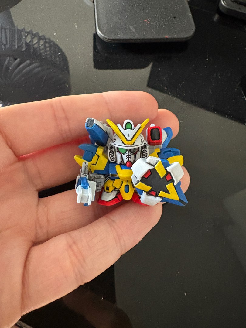 sd高達 v2ab gundam 扭蛋gk, 興趣及遊戲, 玩具 & 遊戲類 - Carousell