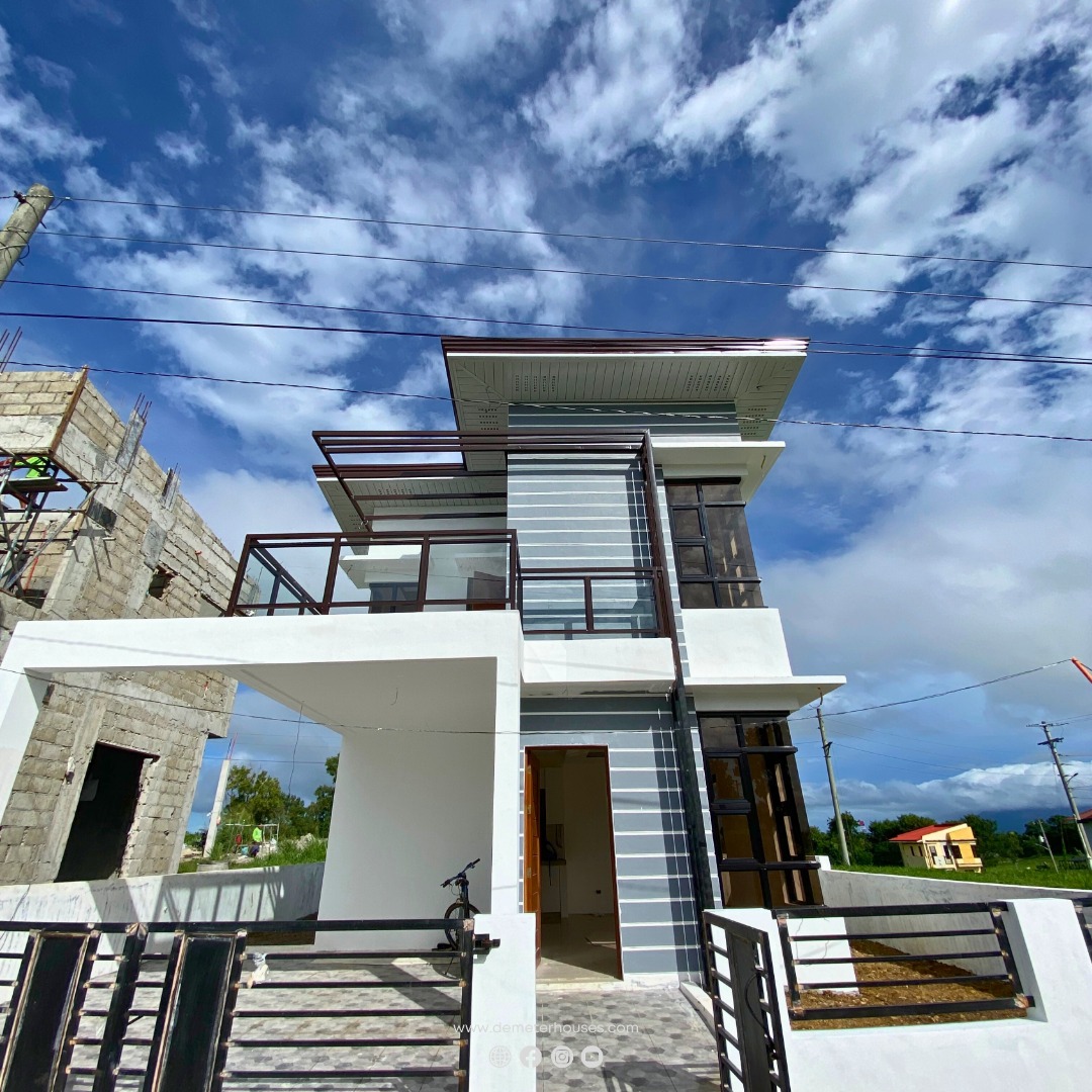 Single Detached House and Lot along Governor's Drive, Tanza Cavite ...