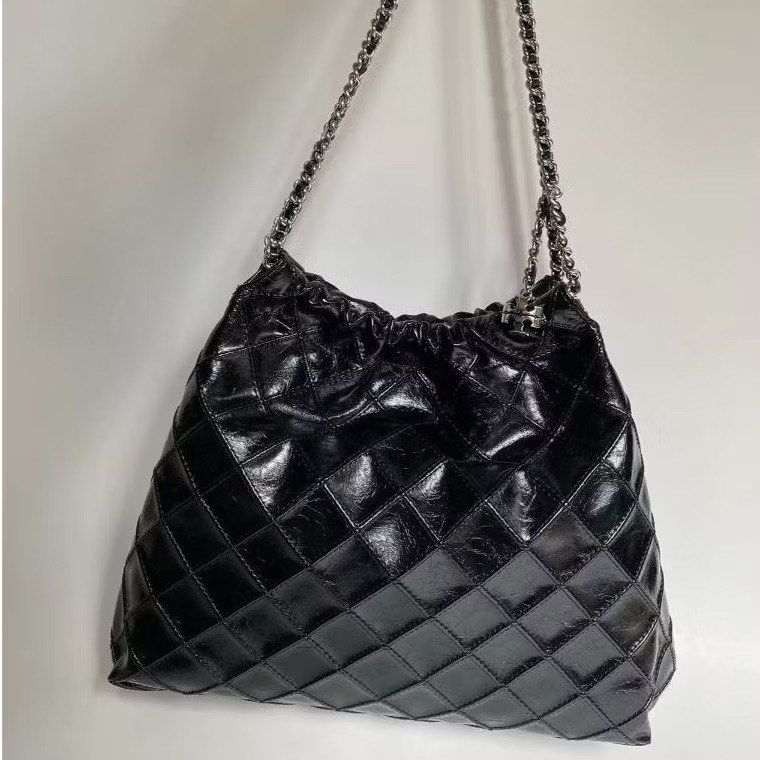 TB Fleming Soft Drawstring Tote Bag, Women's Fashion, Bags & Wallets ...