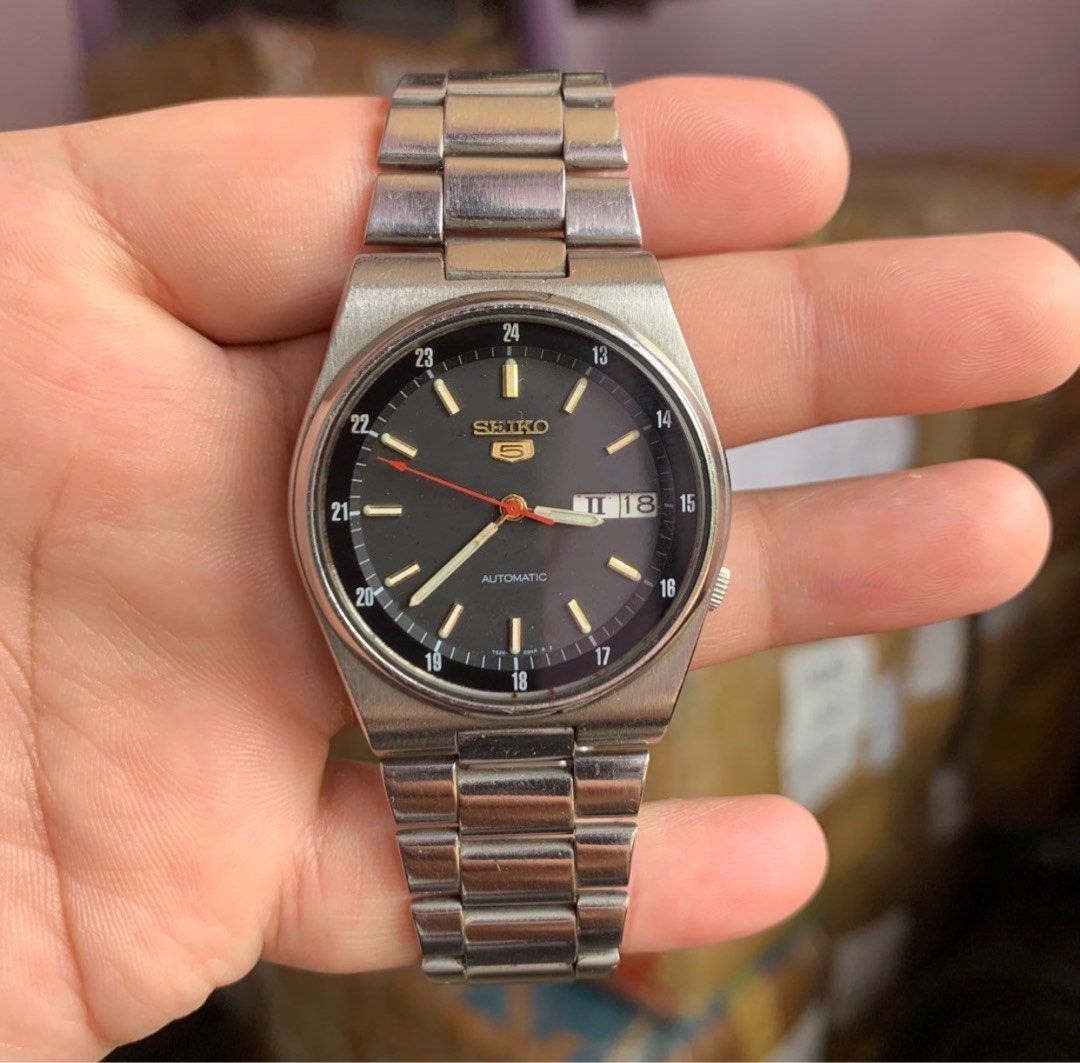 Vintage Seiko 5 Military Field Watch - Matte Black Dial with Steel ...