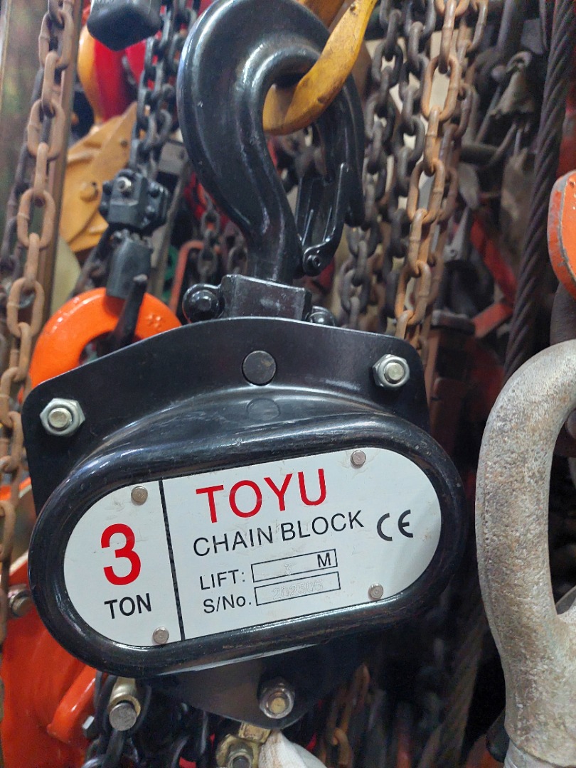 3 Tons TOYU Chain Block, Commercial & Industrial, Construction Tools ...