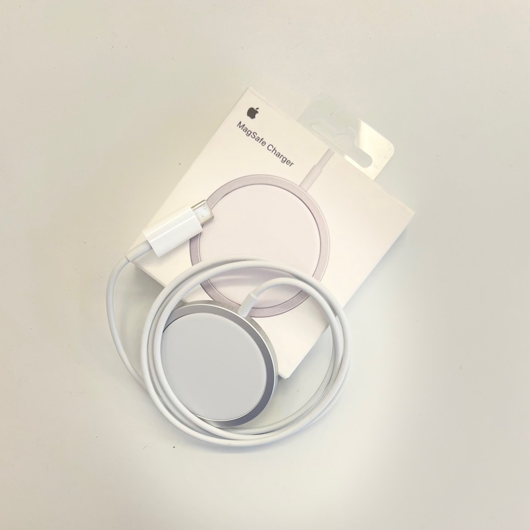 ORIGINAL Apple MagSafe Charger, Mobile Phones & Gadgets, Mobile ...