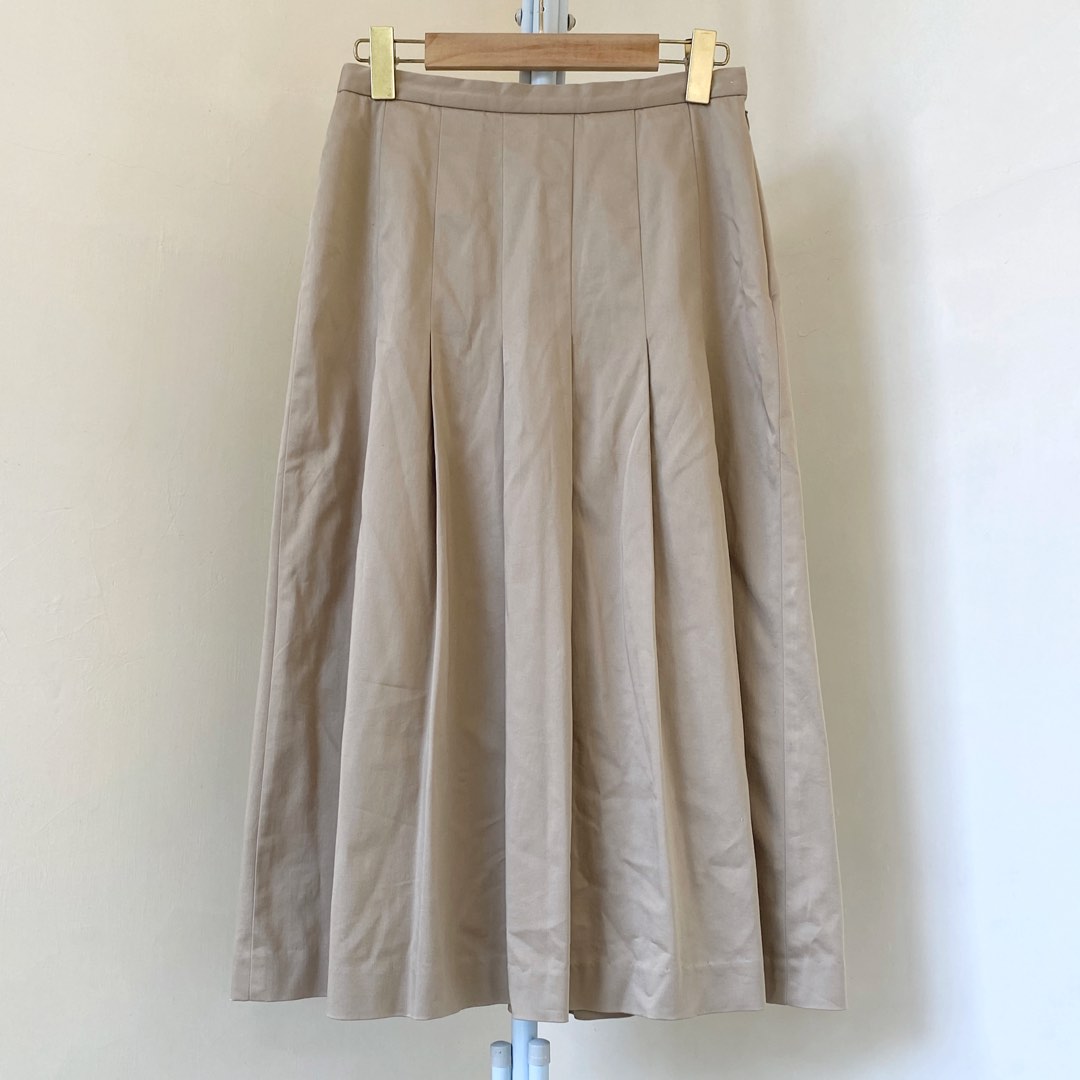 Coksu Rample Skirt, Fesyen Wanita, Pakaian Wanita, Gaun & Rok di Carousell