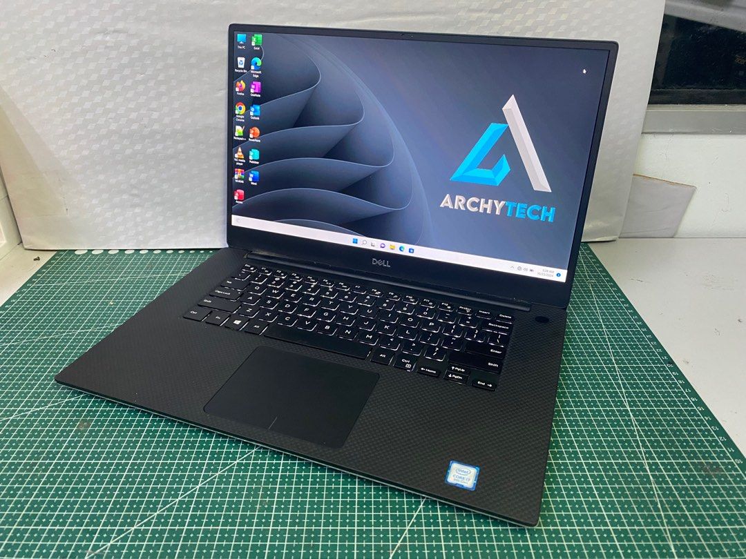 Dell XPS 15 7590 i7 9th Gen 16GB RAM 512GB SSD 15.6 Inch NVIDIA GeForce ...