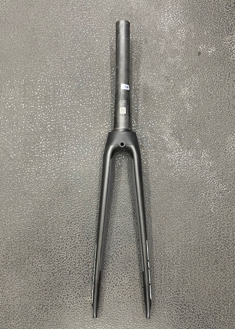 Felt Tapered Carbon Fork 700c, Sports Equipment, Bicycles & Parts ...
