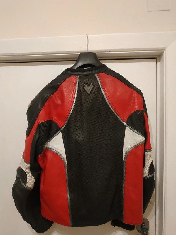 frank thomas jacket red