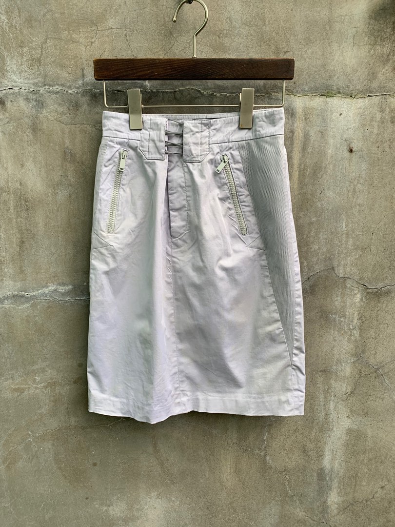 Gucci Tech Midi Skirt, Women's Fashion, Bottoms, Skirts on Carousell