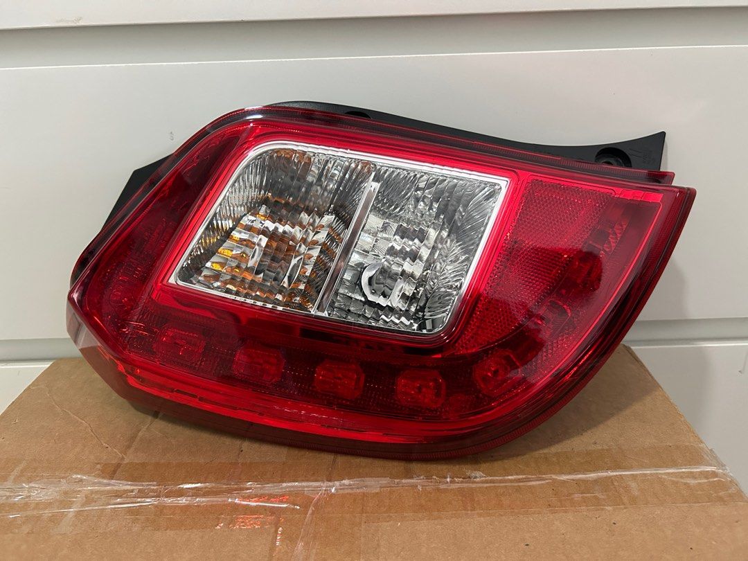 Lampu Belakang Rear Lamp Perodua Axia 2022, Auto Accessories on Carousell