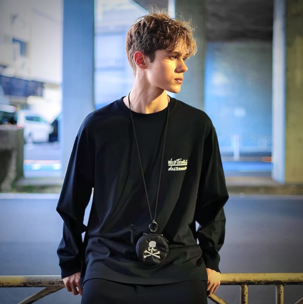 Mastermind x Wild Things Circle Neck Wallet, 女裝, 手袋及銀包, 銀包、卡片套 - Carousell