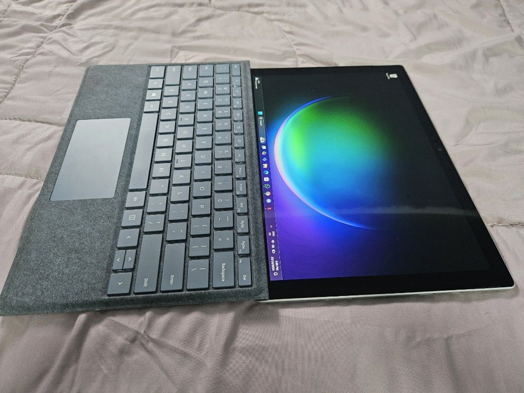 Microsoft Surface 7 Pro 8/256Gb With Keybiard & Original Pen, Computers ...