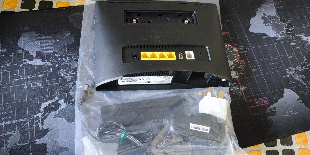 Modem HUAWEI B525 65a 4G+ mod & unlock 9/10, Computers & Tech, Parts ...