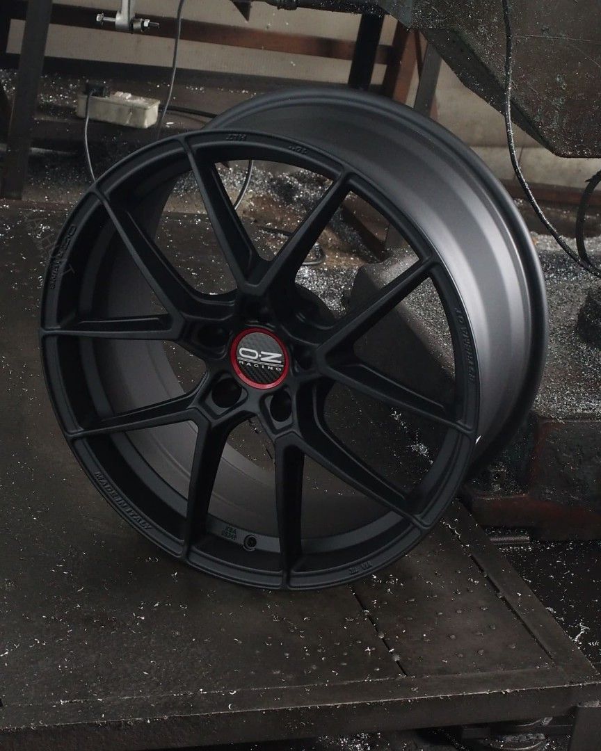 NEW* OZ Racing Estrema GT HLT MADE IN Italy ️Genuine OZ rims 5x112 ...