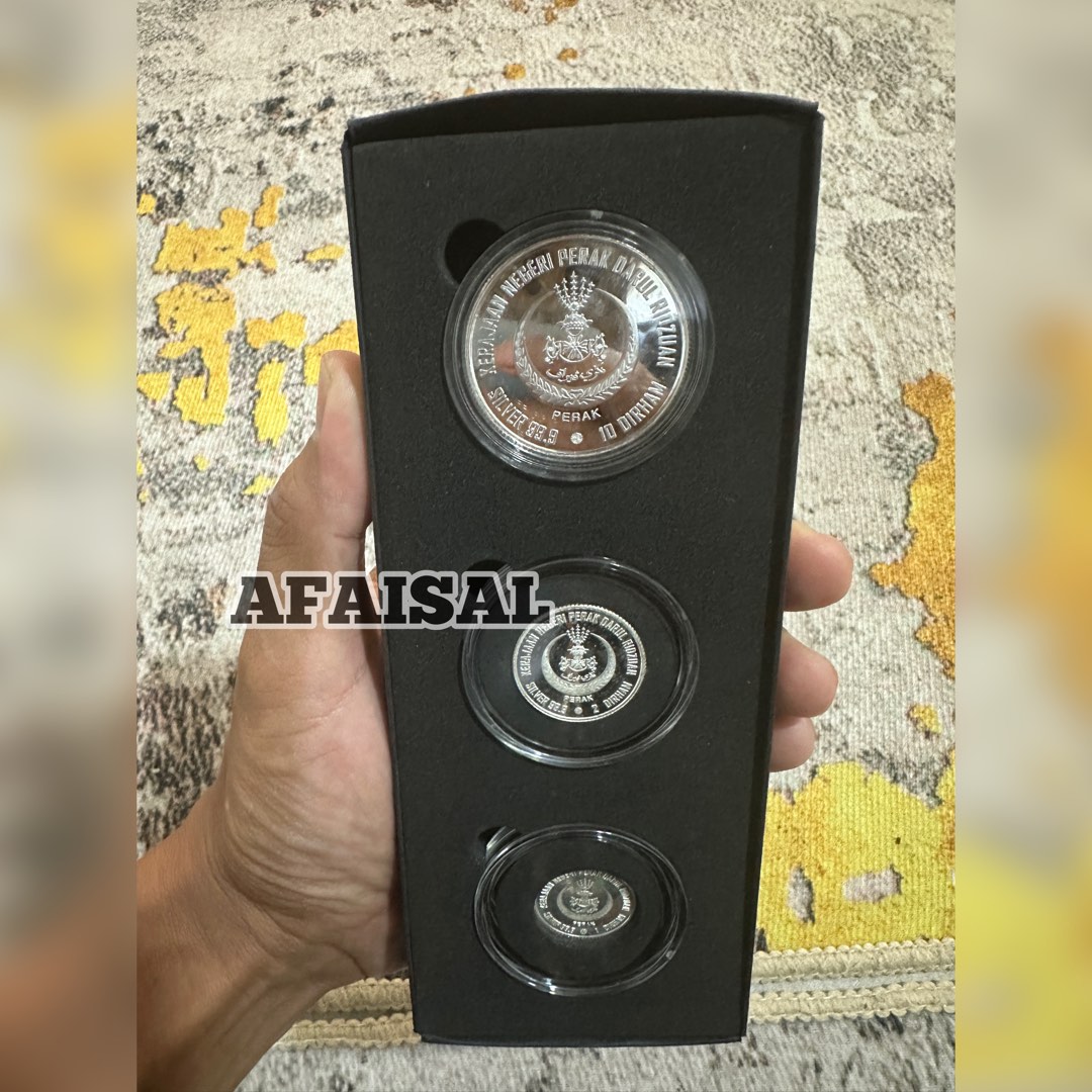 Official Dirham Perak Darul Ridzuan Silver, Hobbies & Toys ...